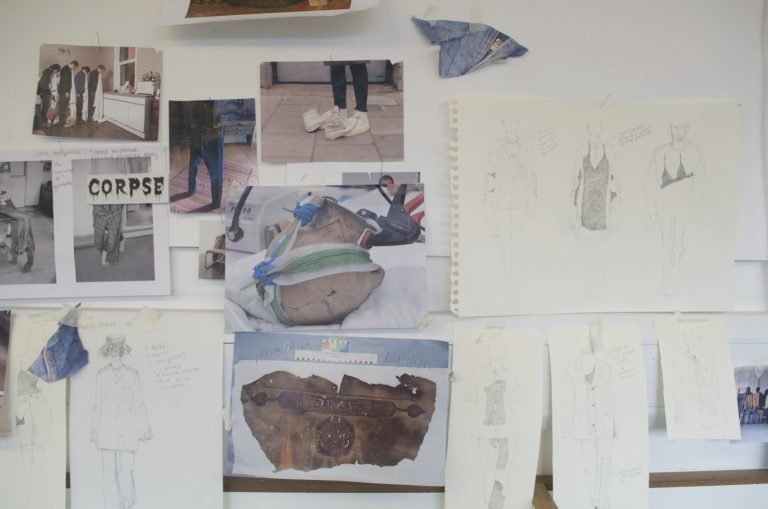 Hendrickje Schimmel: Archiving decaying clothes