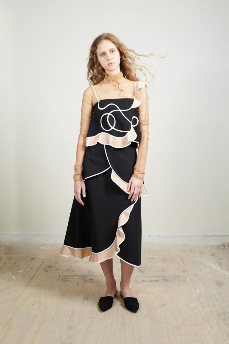 Noa Raviv: Humanising computer-led fashion design - 1 Granary