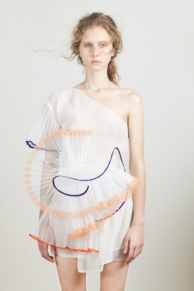 Noa Raviv: Humanising computer-led fashion design - 1 Granary