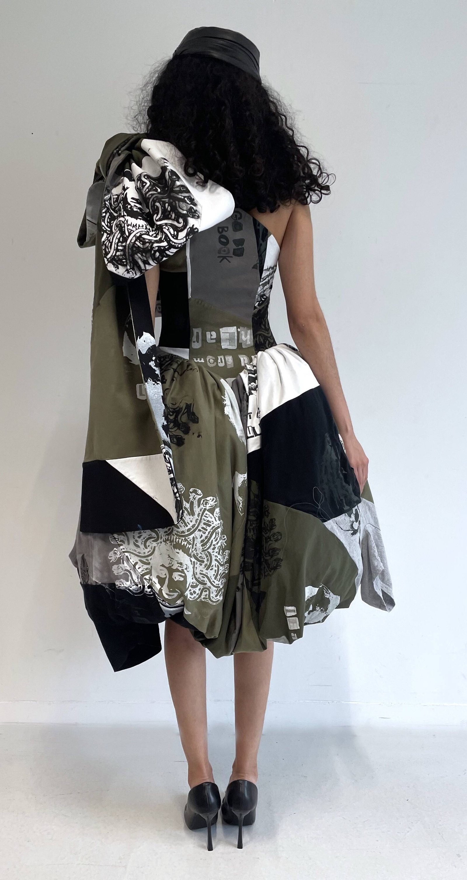 PARSONS PARIS BFA 2024: UNIFORMS, SYMBOLS AND SUBVERSION - 1 Granary